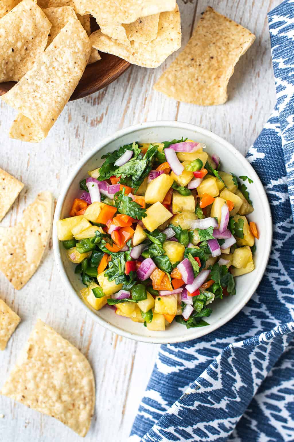 Pineapple Salsa - superman cooks